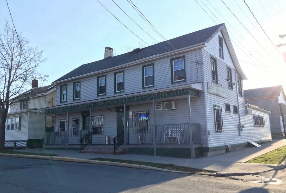 Union House - Restaurant & Bar in Walden, NY